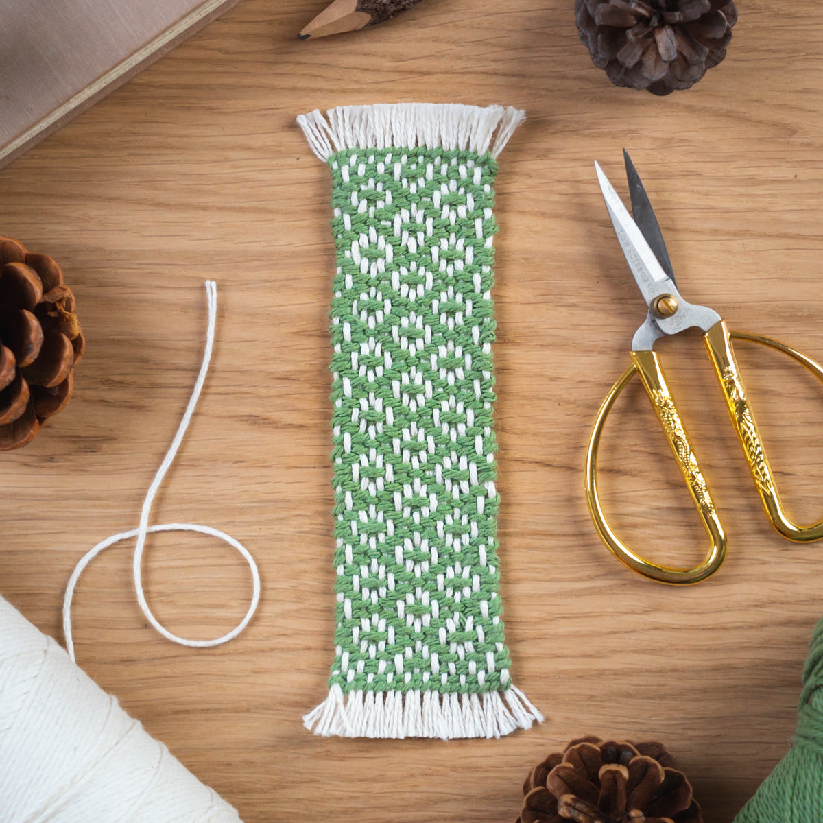 FREE Lattice Twill Bookmark PDF Pattern – Spruce & Linen