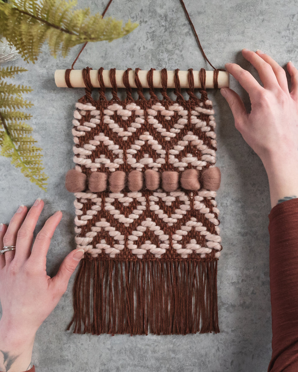 Heart Overshot Pattern – Spruce & Linen