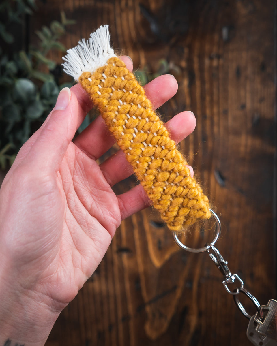 Chevron Twill Wristlet PDF Pattern – Spruce & Linen